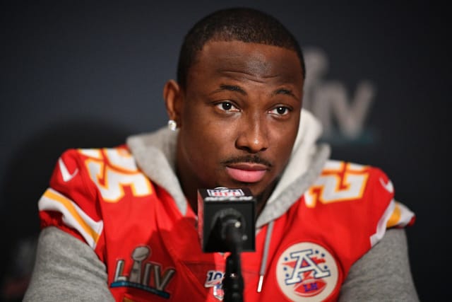 "Your CTE is crazy" - NFL fans blast LeSean McCoy over bizarre tweet ...