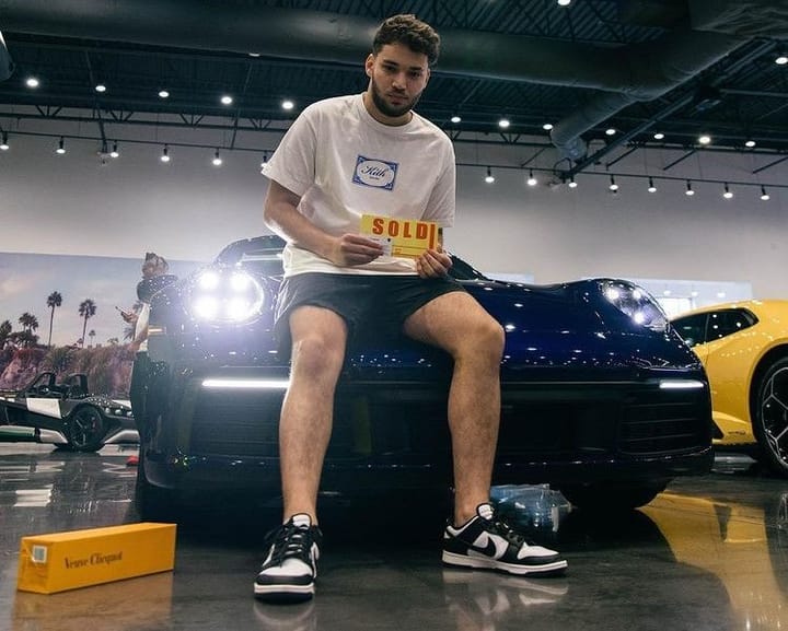 How old is Adin Ross?