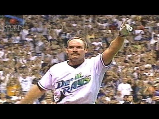 When Wade Boggs grew bitter with Boston Red Sox for not retiring his jersey
