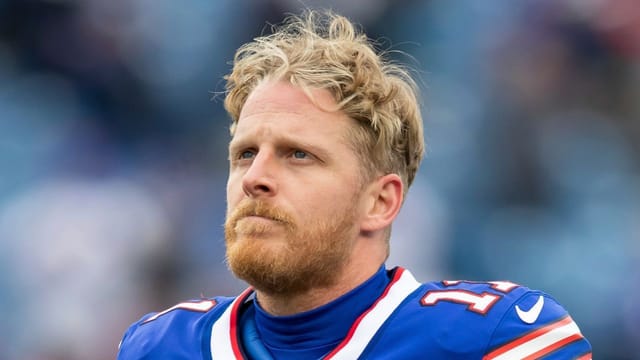 Will Buffalo Bills WR Cole Beasley play in Week 15 vs. Miami Dolphins?