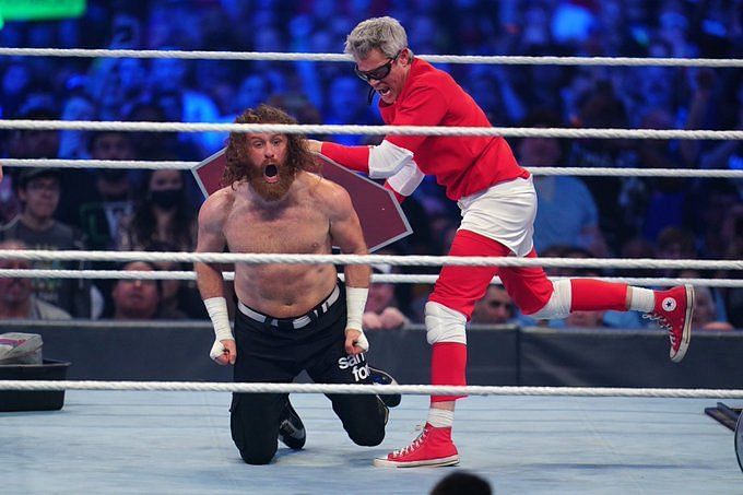 Sami Zayn embarrassed as WWE shares one of his worst moments in 2022 on RAW Sami Zayn embarrassed as WWE shares one of his worst moments in 2022 on RAW