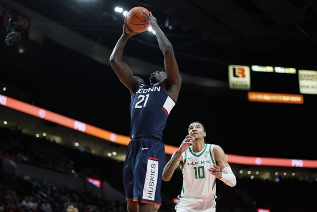UConn vs. Florida Prediction, Odds, Line, Spread, and Picks - December ...