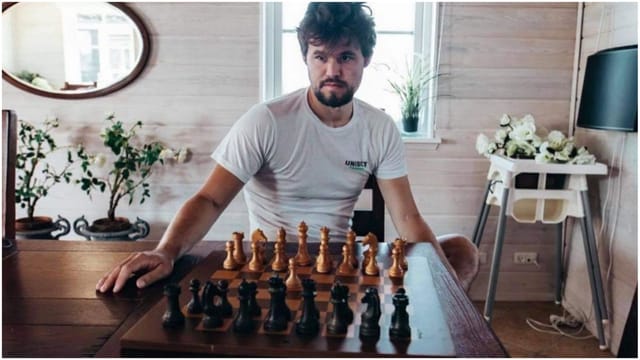 Chess grandmaster Magnus Carlsen wins his sixth World Blitz ...