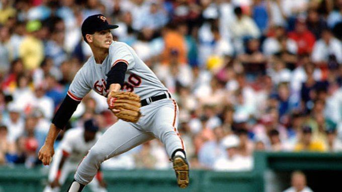 Flash MLB: Which former MLB pitcher was nicknamed 'Flash'?