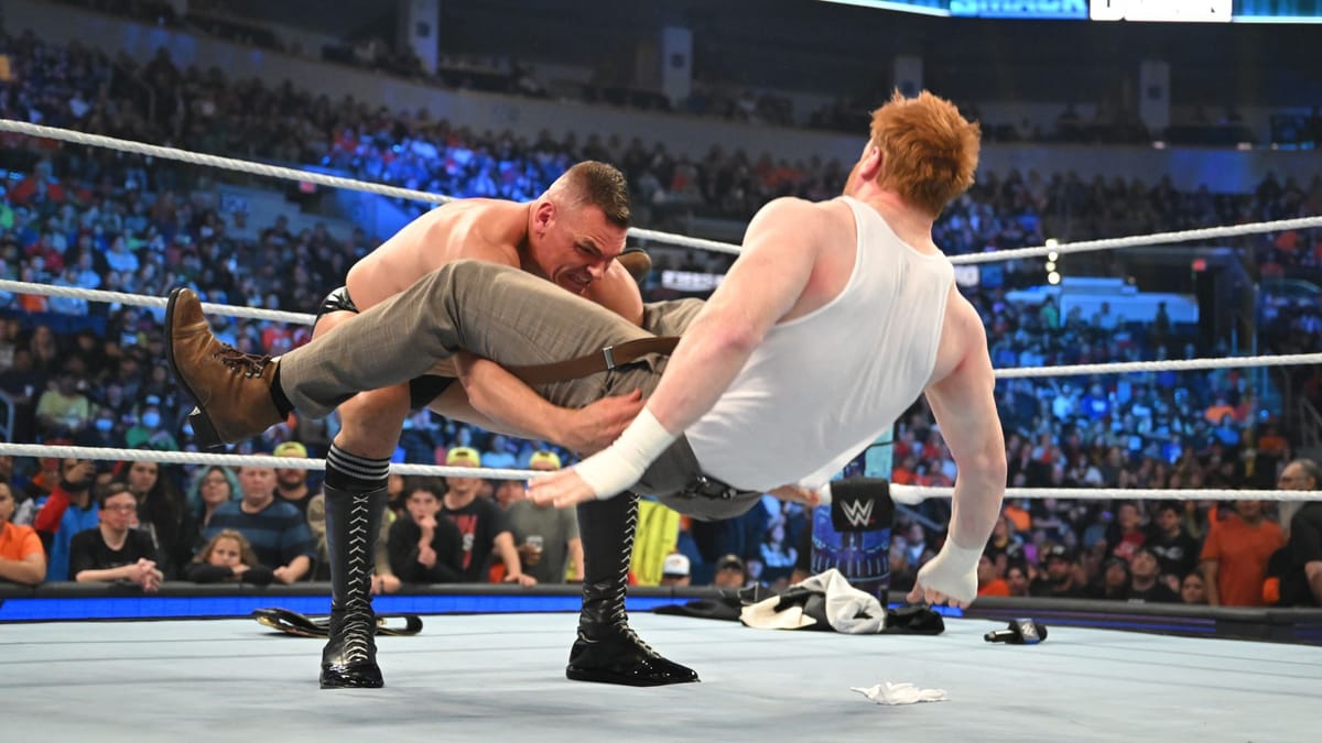 Former champion to be added to championship bout, fight new partner - 5 ...