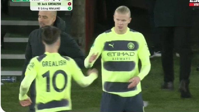 "Is this a joke", "Another Pep mistake" - Twitter erupts as Manchester ...