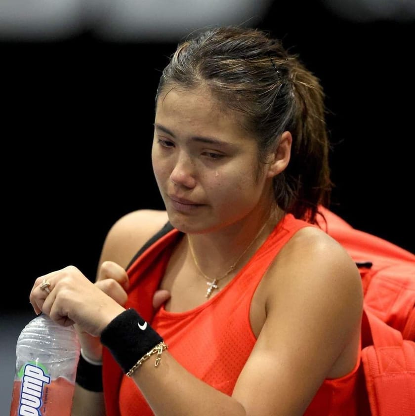 Tearful Emma Raducanu retires from ASB Classic 2R match after rolling ...