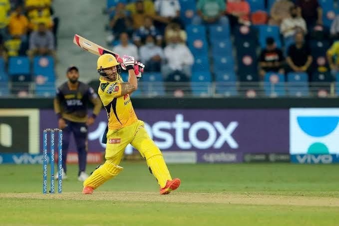 "All he needed was that yellow jersey" - Fans react as Faf du Plessis ...