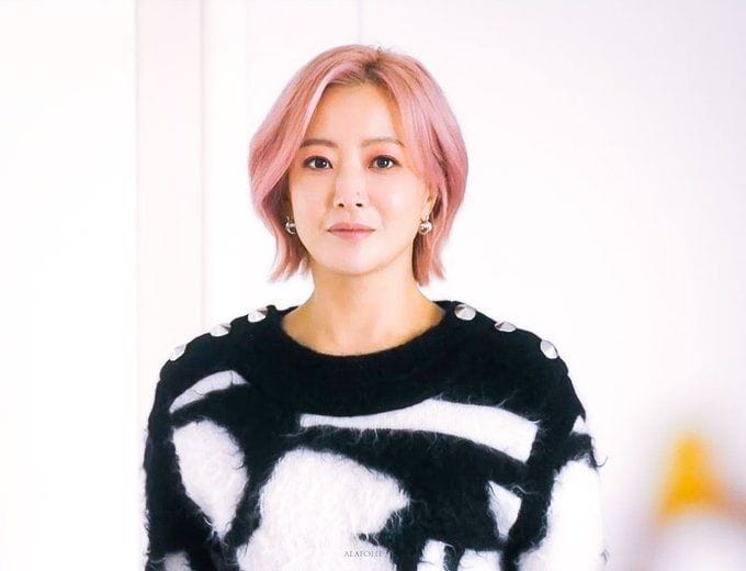 Tomorrow's actress Kim Hee-sun is reportedly in talks to lead new ...