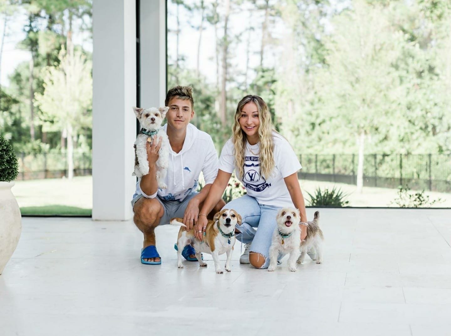 Where does Ninja live?