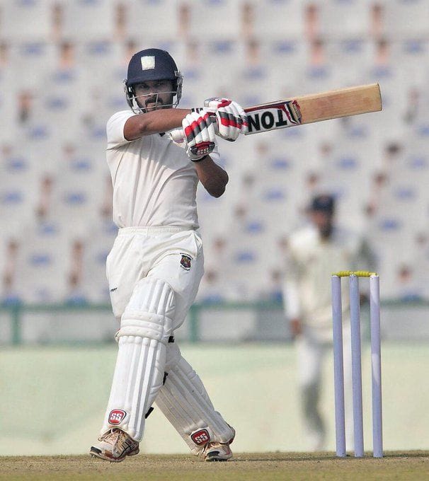 "Such an underrated player" - Twitter reacts as Kedar Jadhav smashes ...