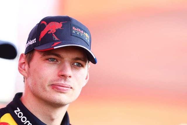 F1 News: "He only lives to race" - Max Verstappen's sim racing setup ...