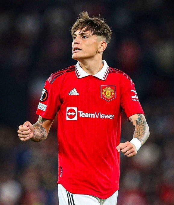 “Changed the club completely” – Fans hail Manchester United star as ...