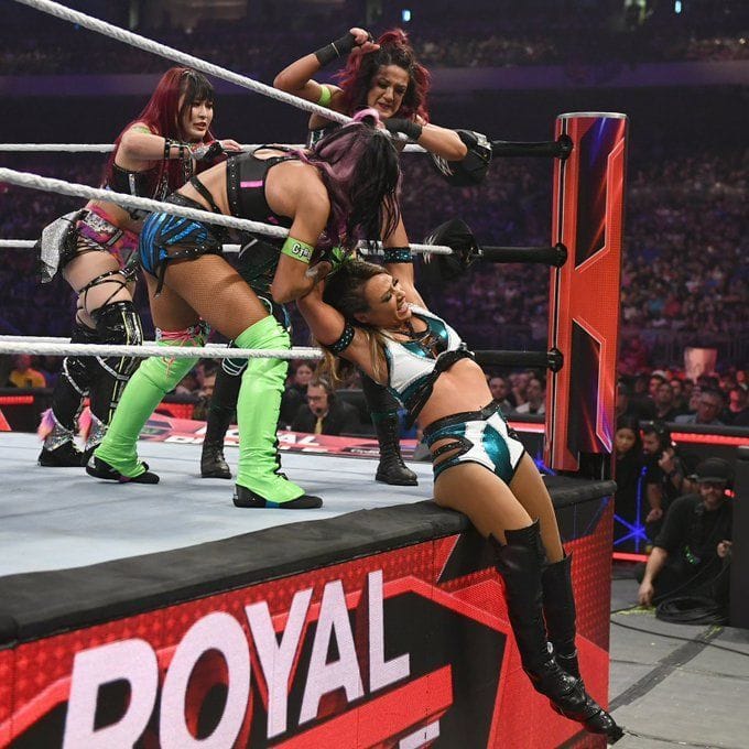 WWE: "Thank you guys!" - 33-year-old WWE Superstar sends heartwarming ...