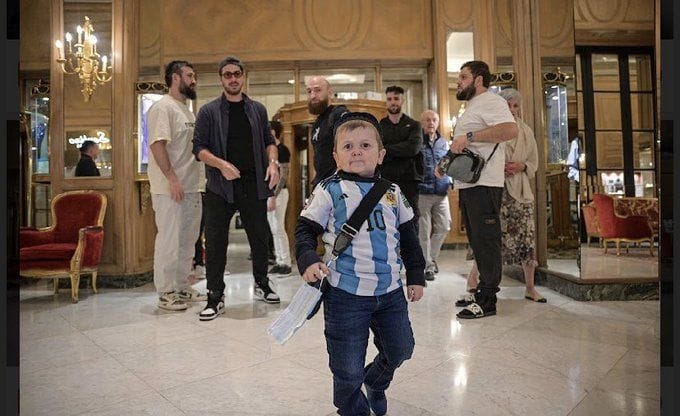 UFC world reacts to coach Hasbulla shouting at the fighters