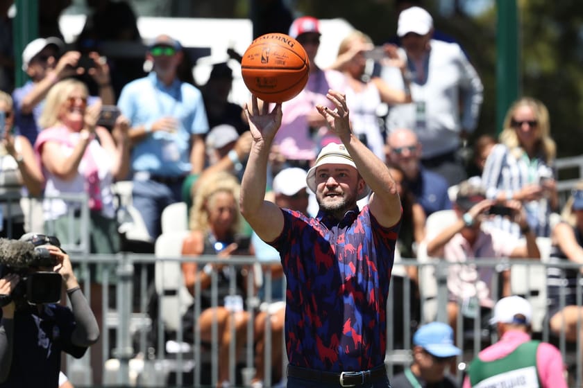 Fans roast Drake after he plays pickup game in a video: “Bro would get ...