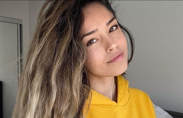 Where is Valkyrae from?