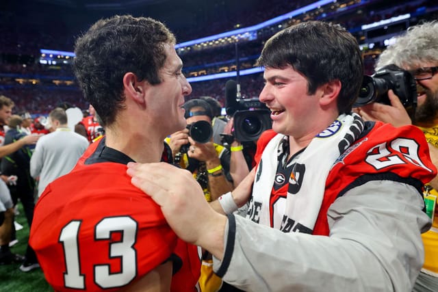 Does Stetson Bennett's brother, Luke Bennett, play football? Talent ...
