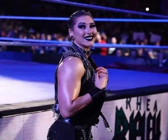 "Rhea looks more into it" - Twitter goes wild after female WWE star uses Rhea Ripley's unique ...