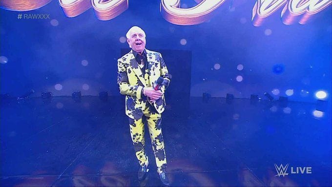 WWE Superstars: RAW 30: 5 moments from WWE's enormous show that stole ...