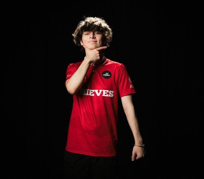 Asuna Valorant settings (2023): Crosshair, configuration, keybinds ...