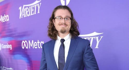 Addison Rae Age, Bio, Net Worth, Career, Personal Life and FAQs