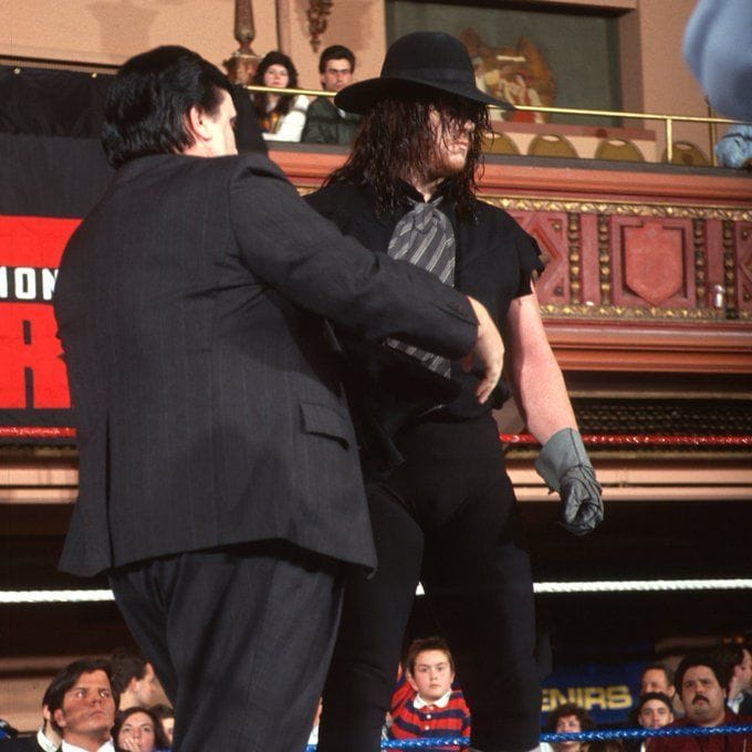 "There was a time when Shawn was difficult" - 57-year-old WWE legend ...