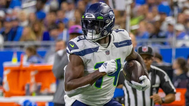 DK Metcalf injury update: Is Seahawks WR playing today vs. 49ers?
