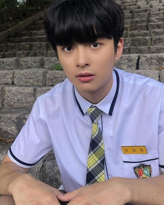 Director of the Reply Series, Shin Won-ho, hints at its possible return ...