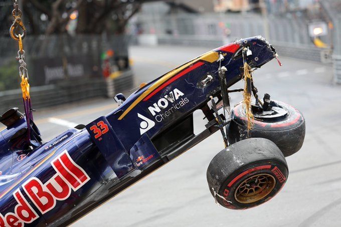 What are Wheel Tethers and why are they used in F1 cars?