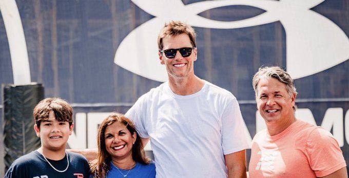 Who is Jason Hanold? Hanold Associates CEO donates $20K to Damar Hamlin ...