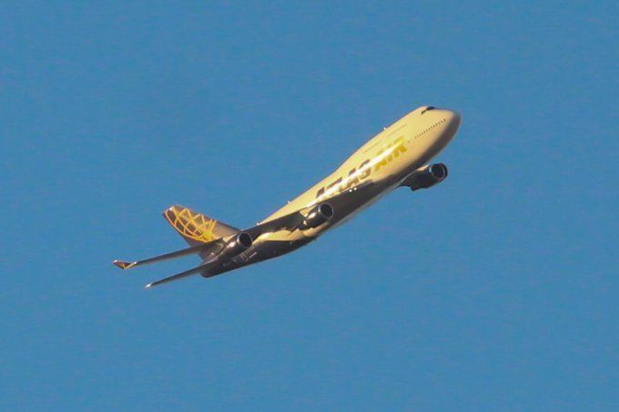 How many NFL teams own their own private planes?