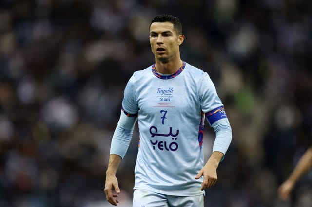 Cristiano Ronaldo: Former UFC heavyweight champion catches up with ...