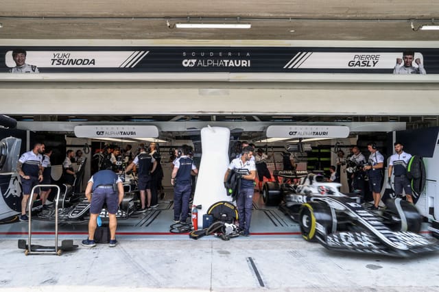 What do constructors do during the Formula 1 off-season?