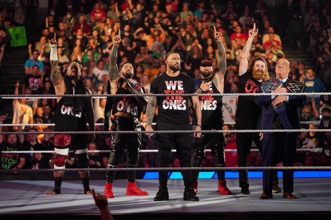 4 directions for the WWE Tag Team Championships