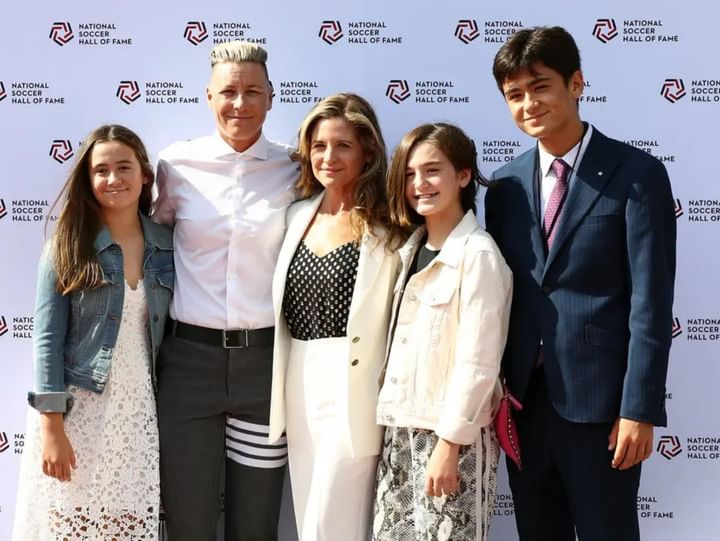 Glennon Doyle: Who is Glennon Doyle? Anorexia meaning explained as ...