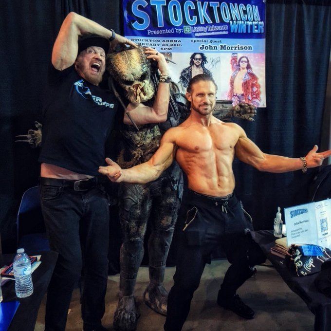 John Morrison shares picture with Hall of Famer at non-WWE event