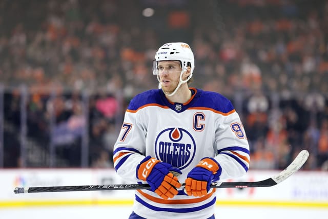 What is the story behind Connor McDavid's lavish, custom-built mansion?