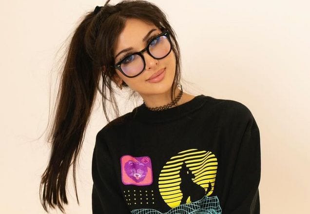 SSSniperWolf | YouTube Gaming Sensation & Influencer