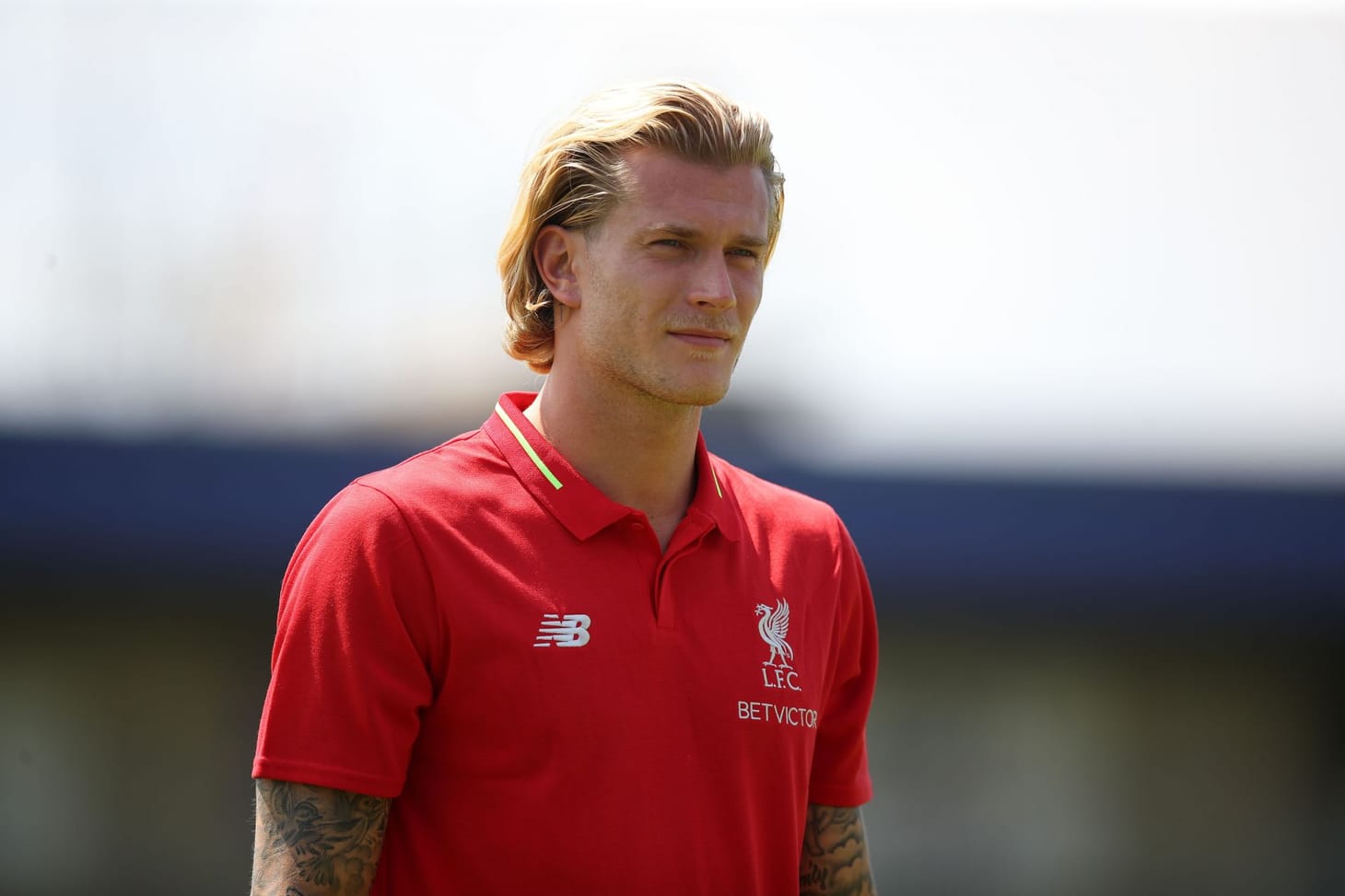 Ex-Liverpool star Loris Karius’ football presenter girlfriend flaunts ...