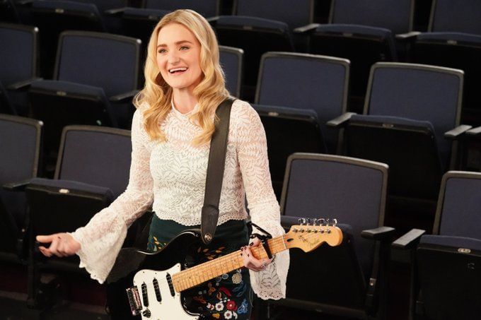 The Goldbergs: Is AJ Michalka returning as Lainey Lewis?