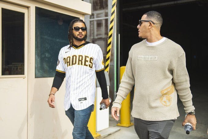 MLB fans divided on San Diego Padres extending Manny Machado to 11-year ...