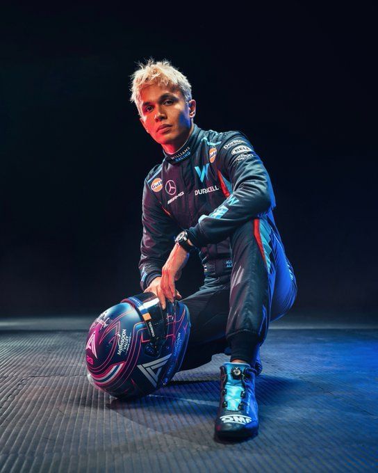 Alex Albon on his $1 million ride: "That car is way cooler than Carlos ...