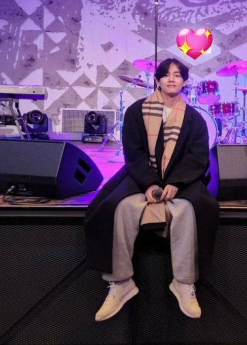 “OST King V”: BTS fans congratulate the Sweet Night singer for owning the Top 2 Most-Streamed ...