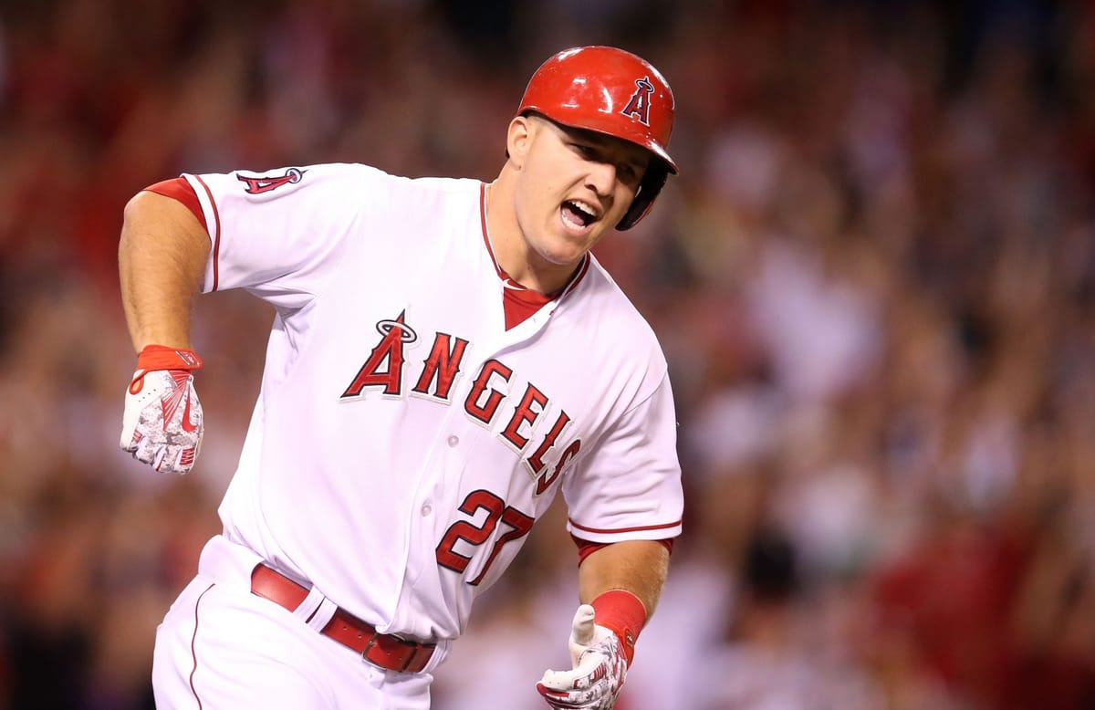 How tall is Mike Trout compared to Aaron Judge? Height difference ...