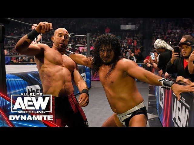 AEW referee accused of making a wrong call during Jon Moxley's match