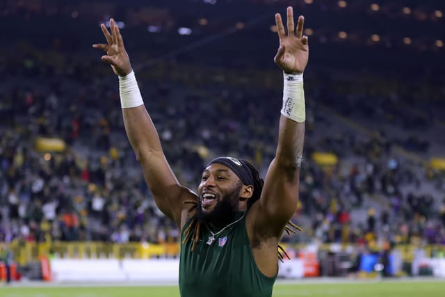 Packers RB Aaron Jones opens up on impact of father's death on NFL career