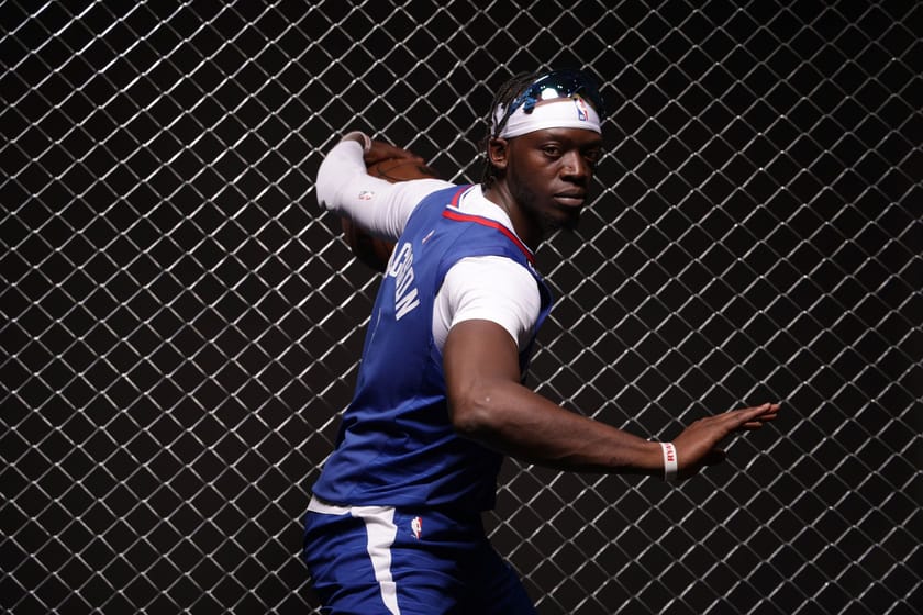 What are Reggie Jackson's contract details with Denver Nuggets ...