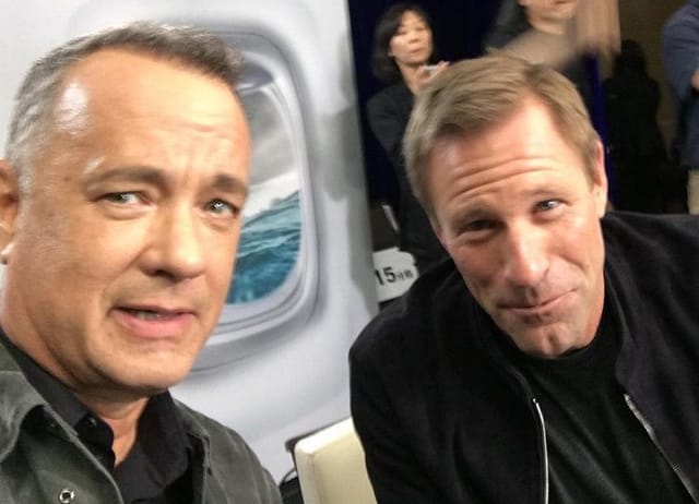 How tall is Tom Hanks?