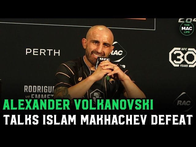 Islam Makhachev's coach opens up on Aussie fans booing throughout UFC 284